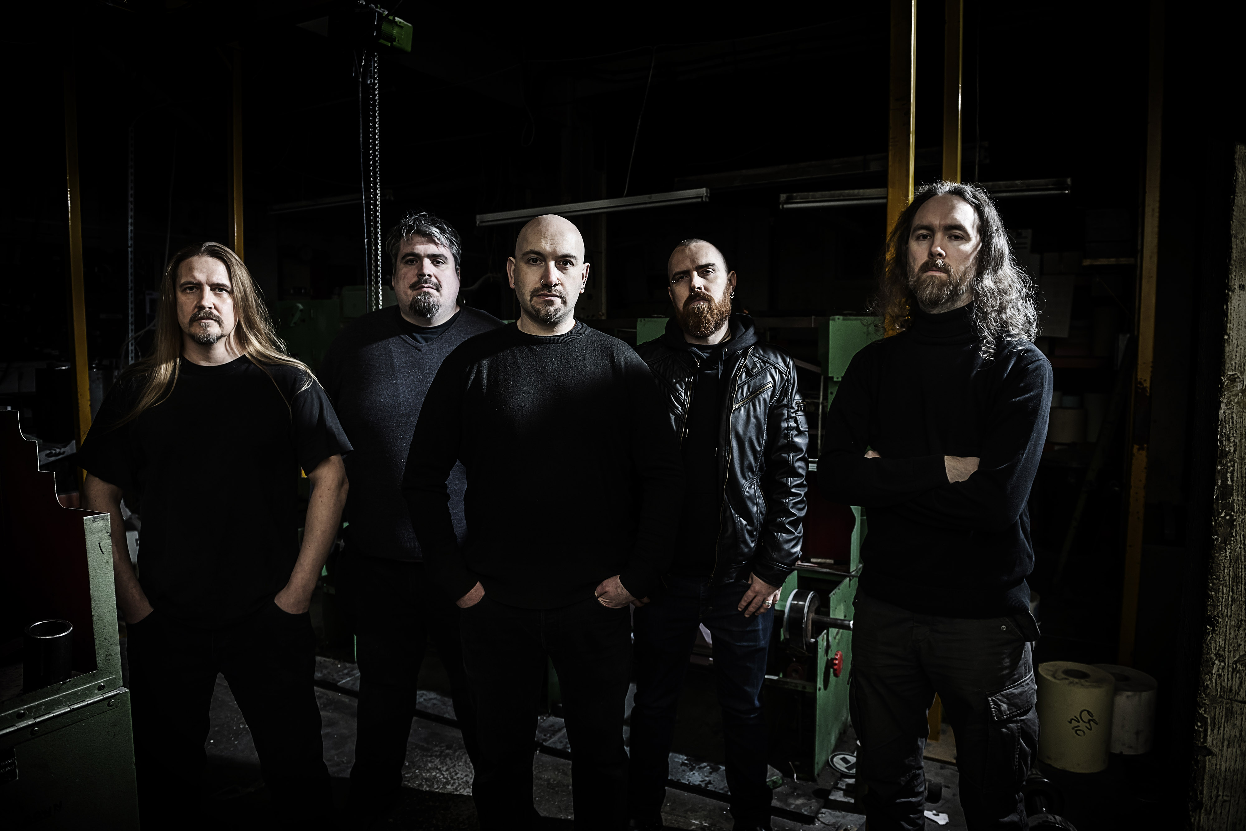 Esoteric revela capa e faixas do novo álbum - Headbangers News