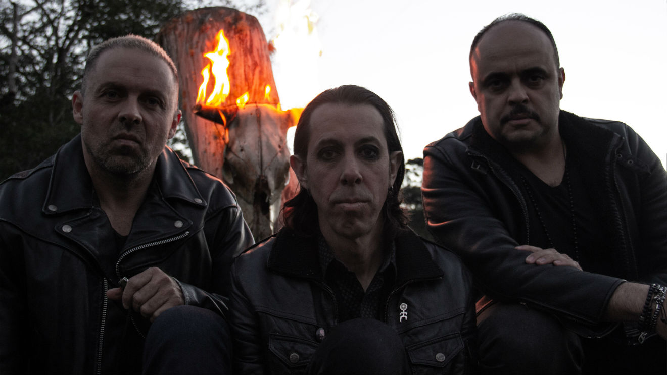 The Secret Society: 'Rites of Fire' oficialmente lançado - Headbangers News