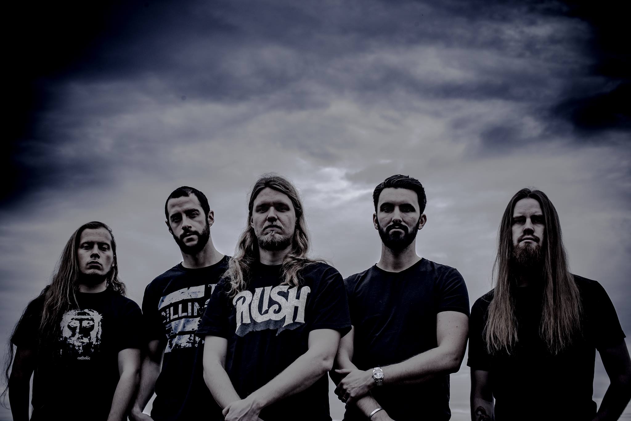 Descend estreia 'Lily', uma faixa épica com nove minutos de duração ...