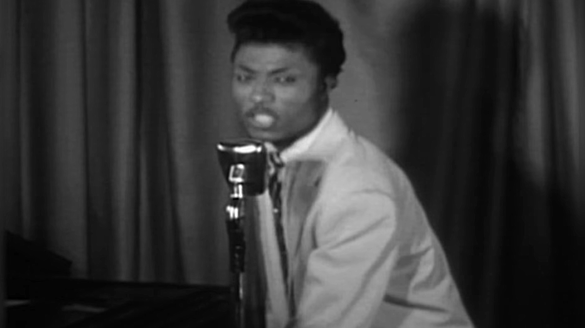 Little Richard, lenda fundadora do rock and roll, morre aos 87 anos ...