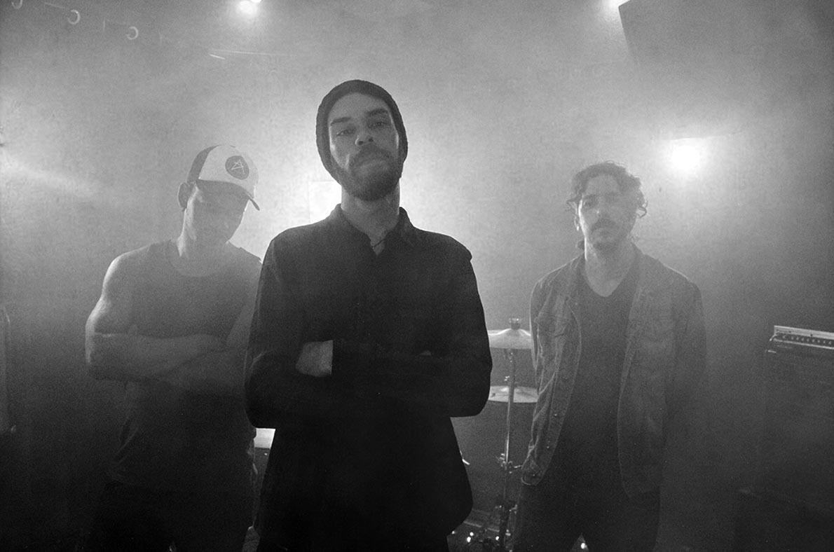 Raw lança "I'm Tired", videoclipe via Dinamite Records - Headbangers News