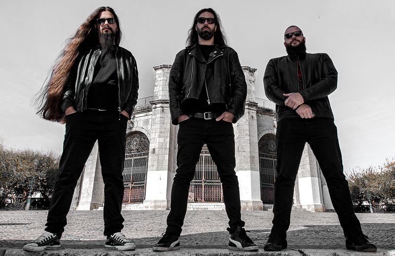 KroW lança single novo - Headbangers News