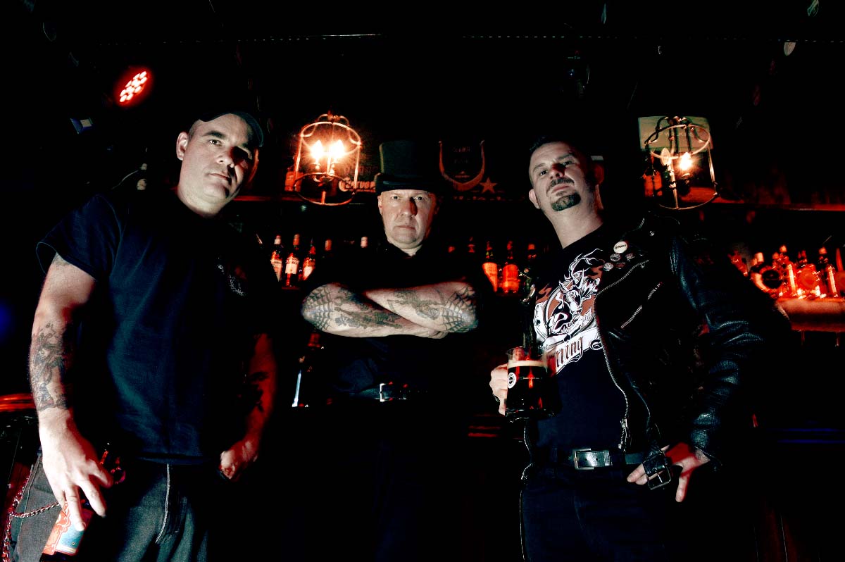 Confira o novo EP do Catalépticos, disponível em vinil de 10 polegadas ...