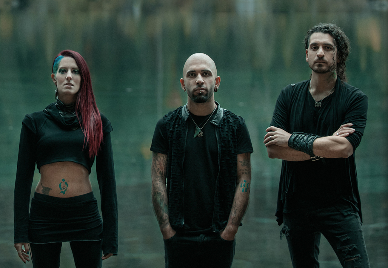 Temperance lança a versão acústica de 'Paint The World' - Headbangers News