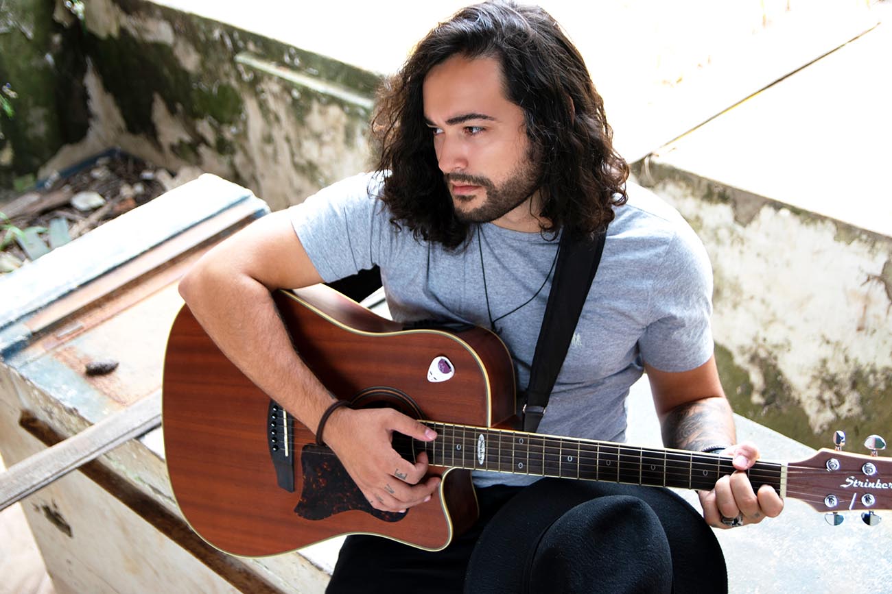 Gabs Marco estreia carreira no Brasil com single 'Crystals ...