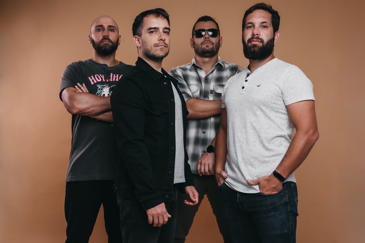 Querela estreia com a pesada stoner grunge ‘Submission’ - Headbangers News