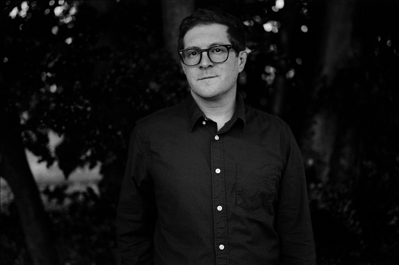 Eric Angelo Bessel: artista de experimental goth lança "Kindly Rewind ...