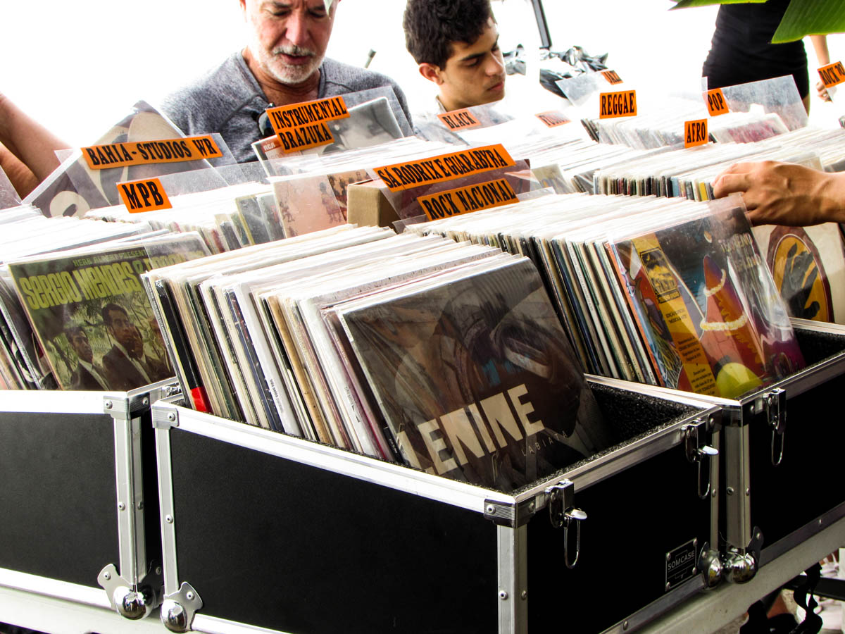 Neste domingo São Paulo recebe a mais nova Feira de Vinil, promovida ...
