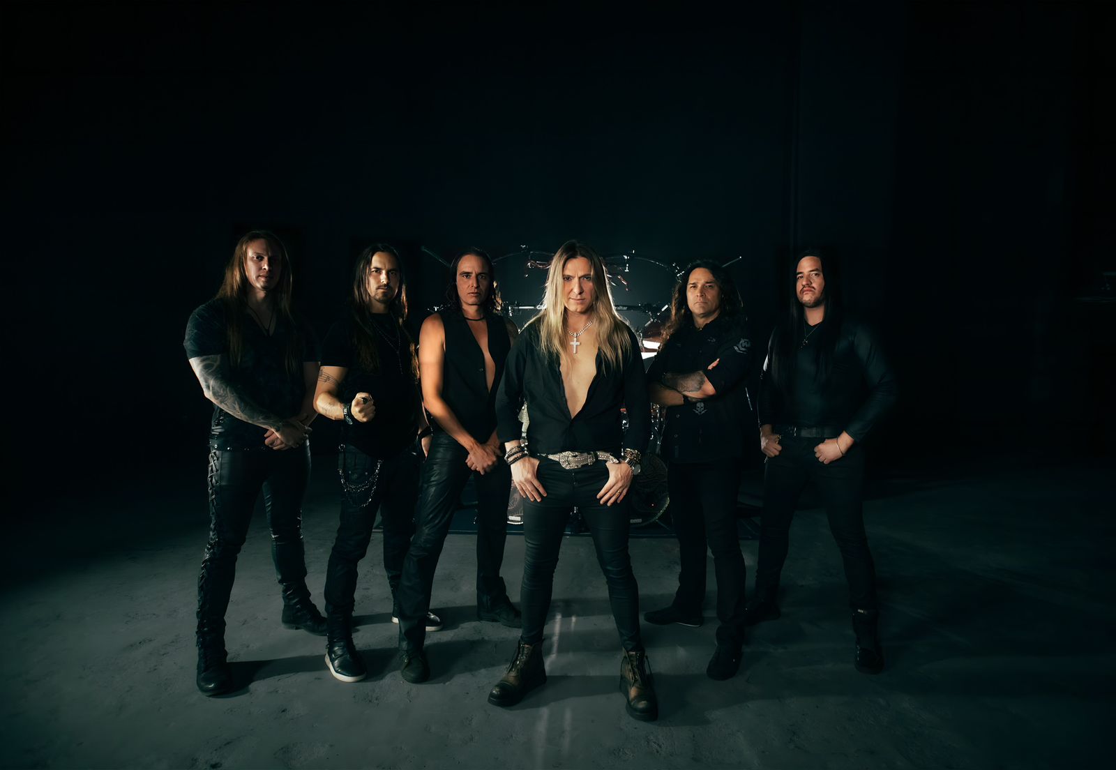 Edu Falaschi lança novo videoclipe de “Tenochtitlán” produzido com IA e ...