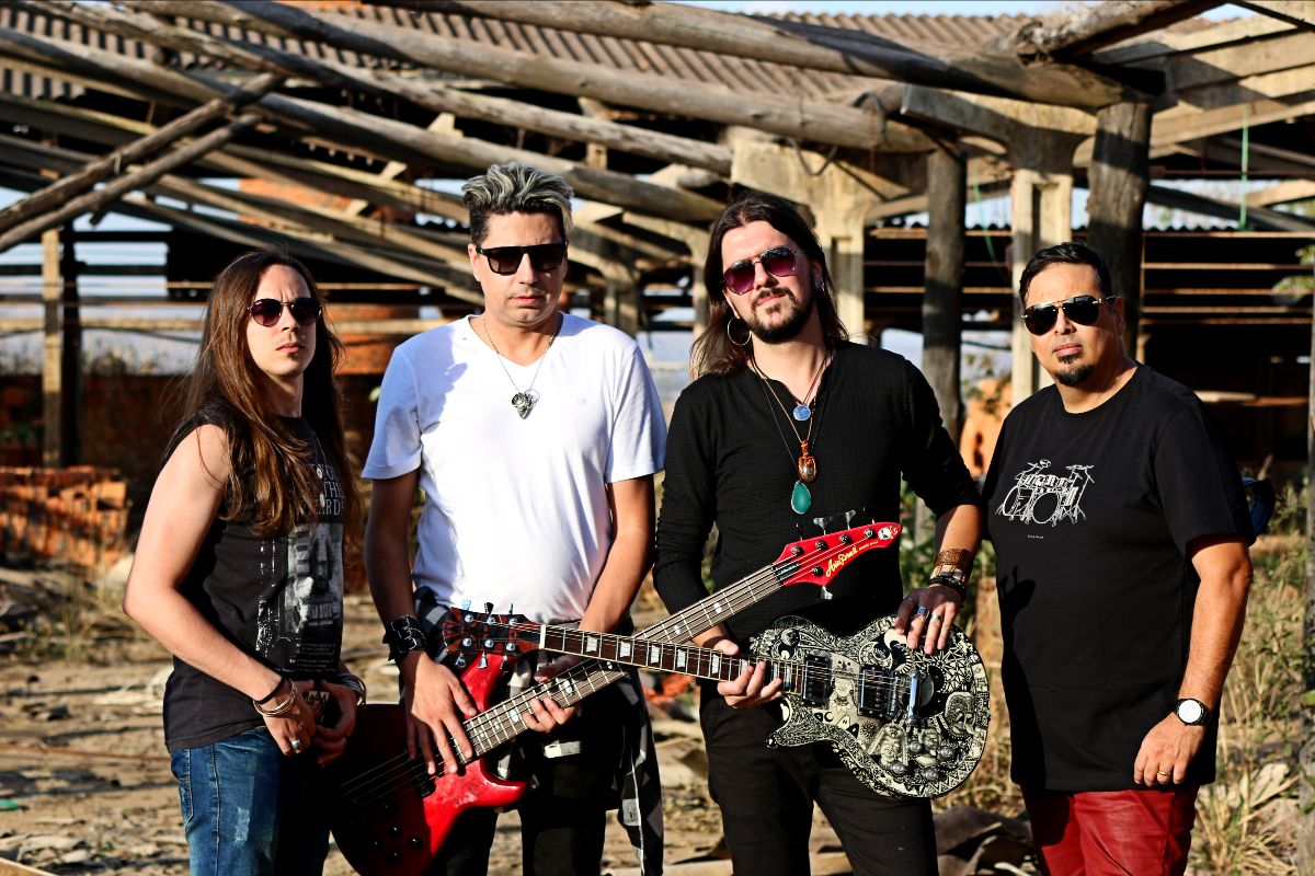 "Taste of Rain" é o novo single da Gypsy Tears; ouça - Headbangers News