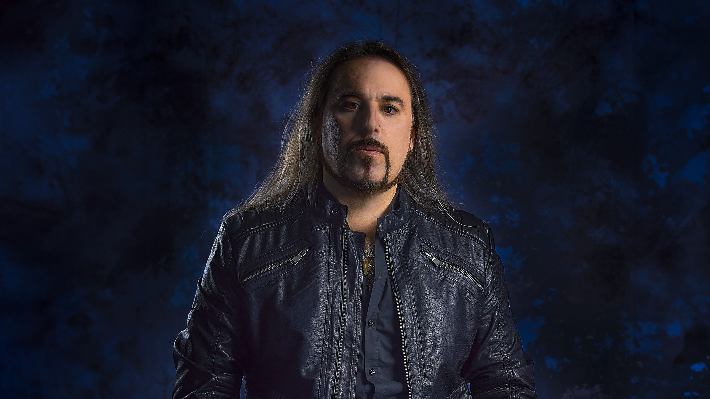 Roby De Micheli (Rhapsody Of Fire): "O álbum é muito forte, pesado, não ...