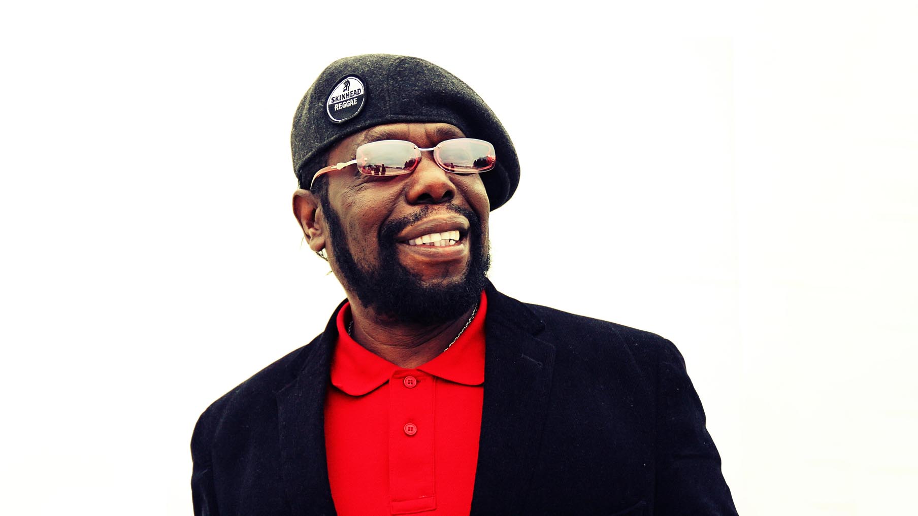 Roy Ellis, lenda viva do ska, se junto ao Bad Manners no 1º Upfront ...