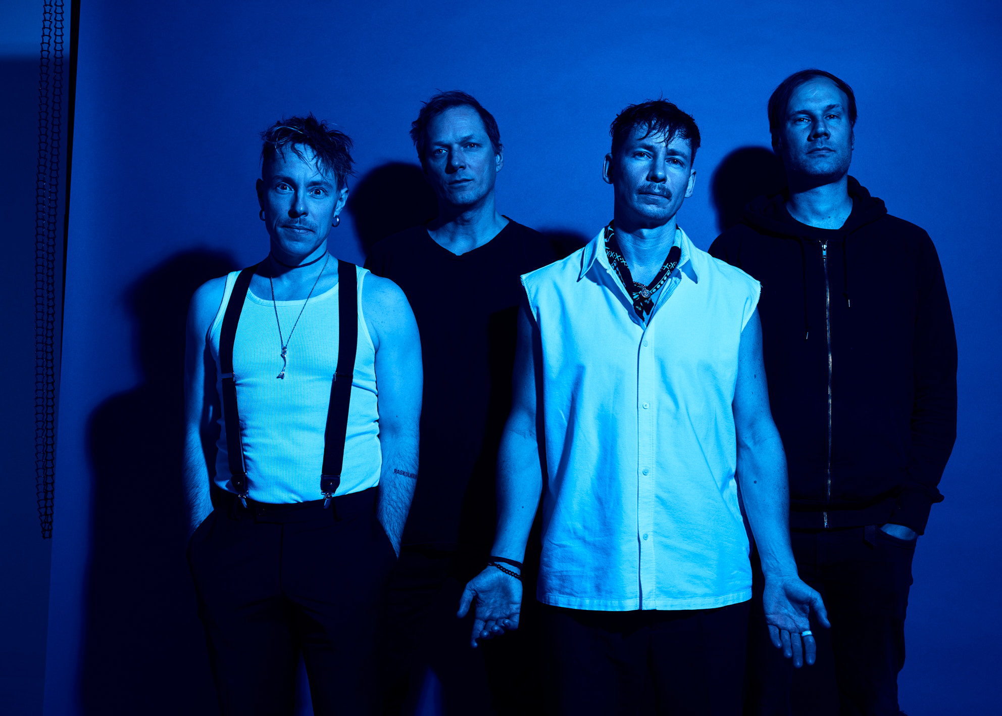 Moon Shot lança clipe e single “Broken Bones” e anuncia nova turnê ...