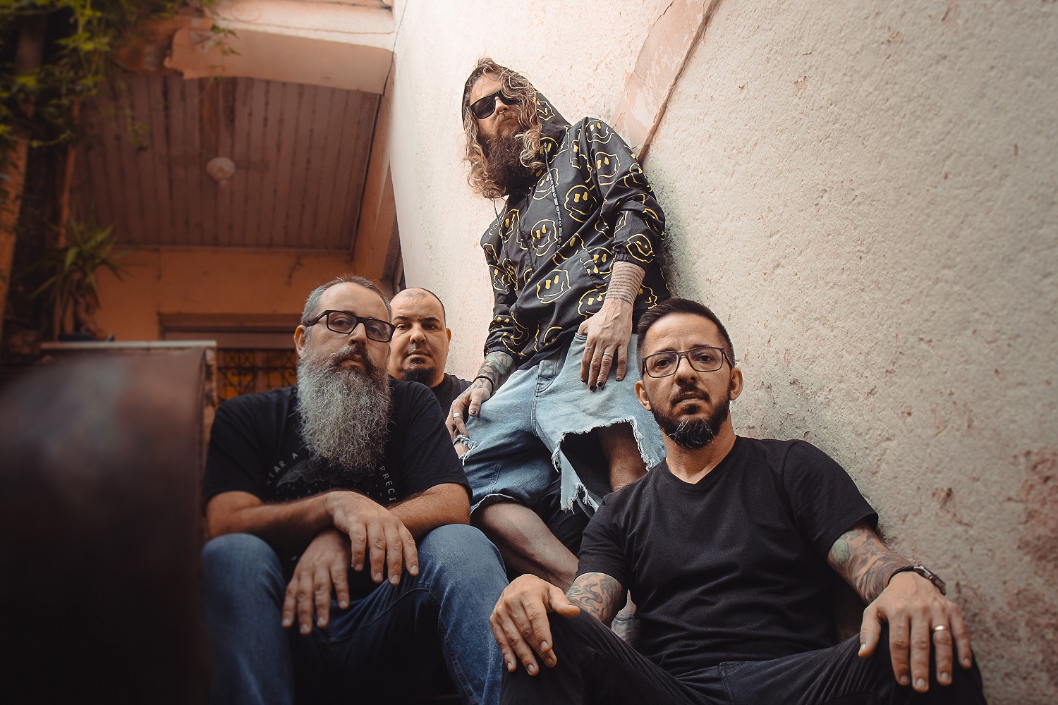 Jaydson lança álbum de estreia "Live Fast, Die Old" nesta sexta-feira ...