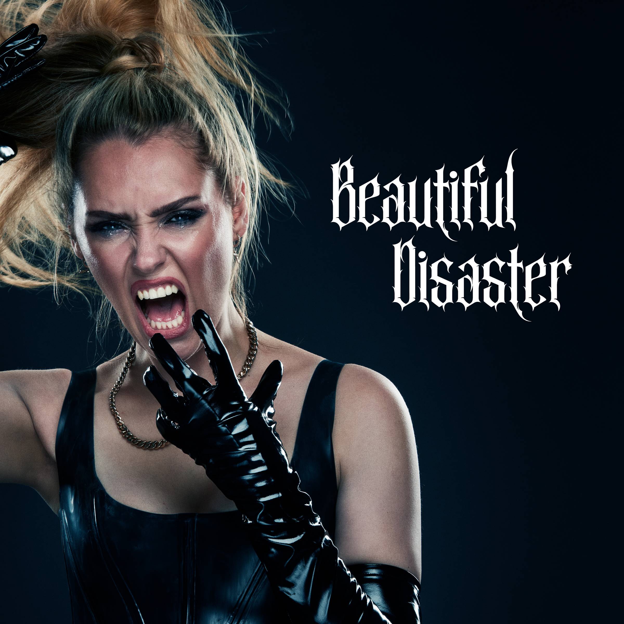 Lily Löwe Beautiful Disaster - Headbangers News